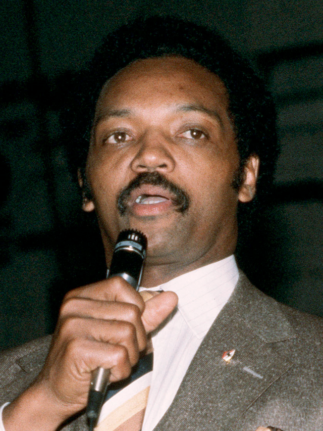 Civil Rights Pioneer Rev. Jesse Jackson Dies - Capital B News